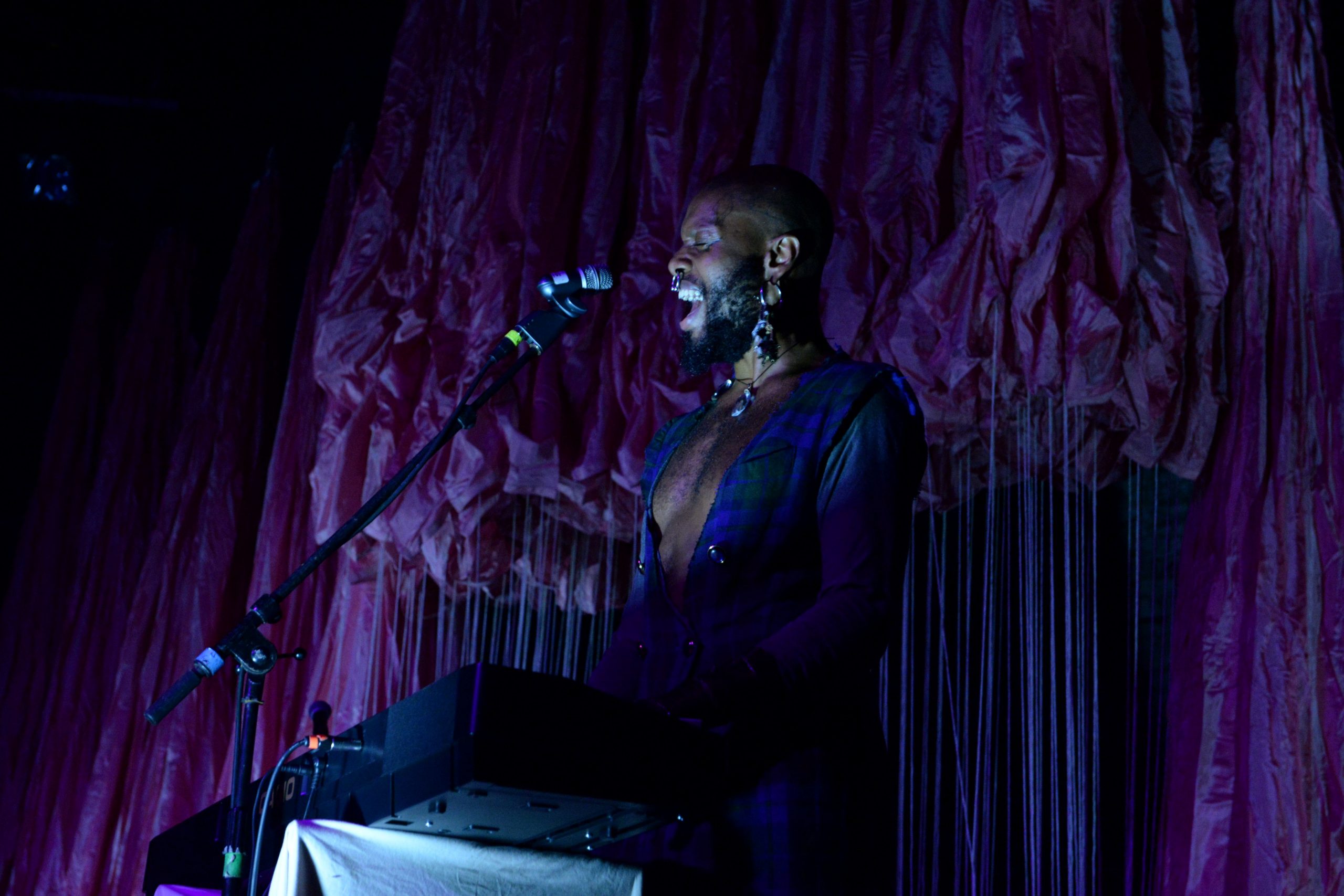 Avant-R&B Singer serpentwithfeet Preached A Gospel All His Own At ...