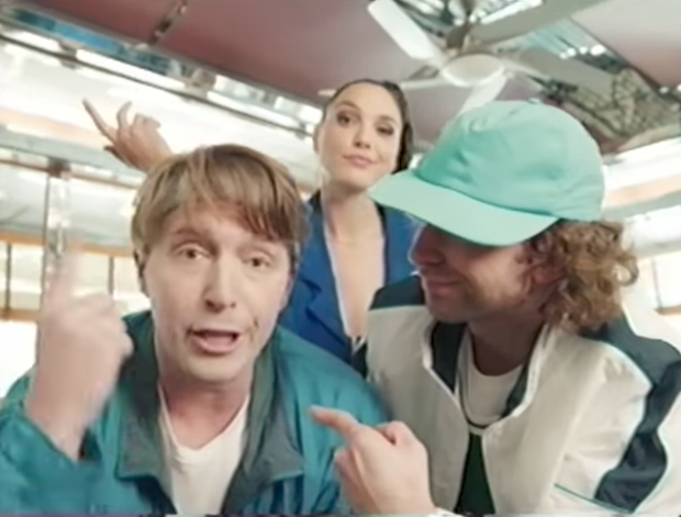 Watch SNL’s Unaired ‘80s Rap Video Parody “The Last Fry” With Gal Gadot