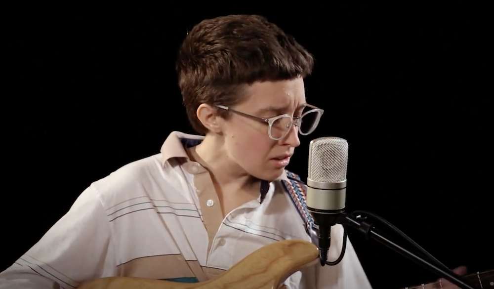 Watch Lomelda Play New Song "Hannah"