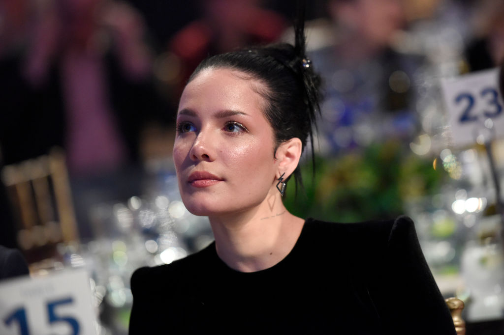 Halsey - "Solo" (Frank Ocean Cover)