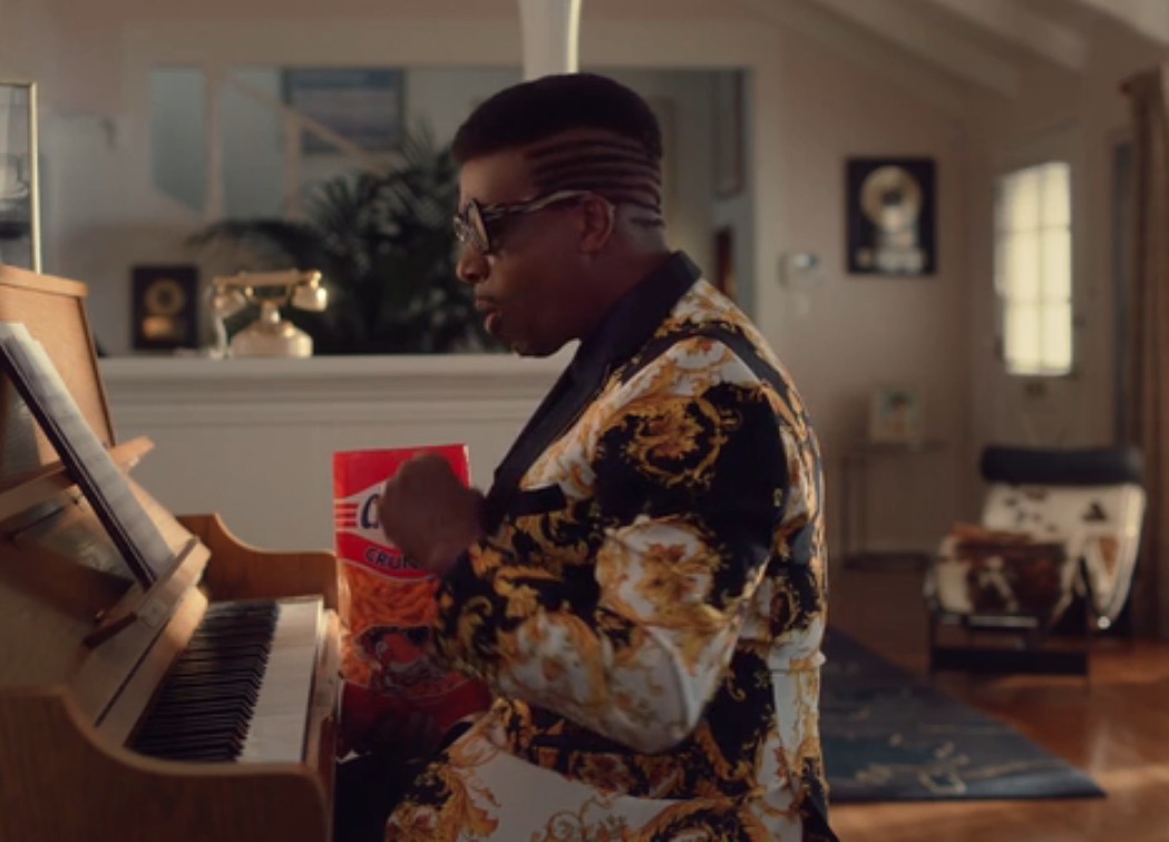 Watch MC Hammer's Cheetos Super Bowl Commercial About "U Can't Touch ...