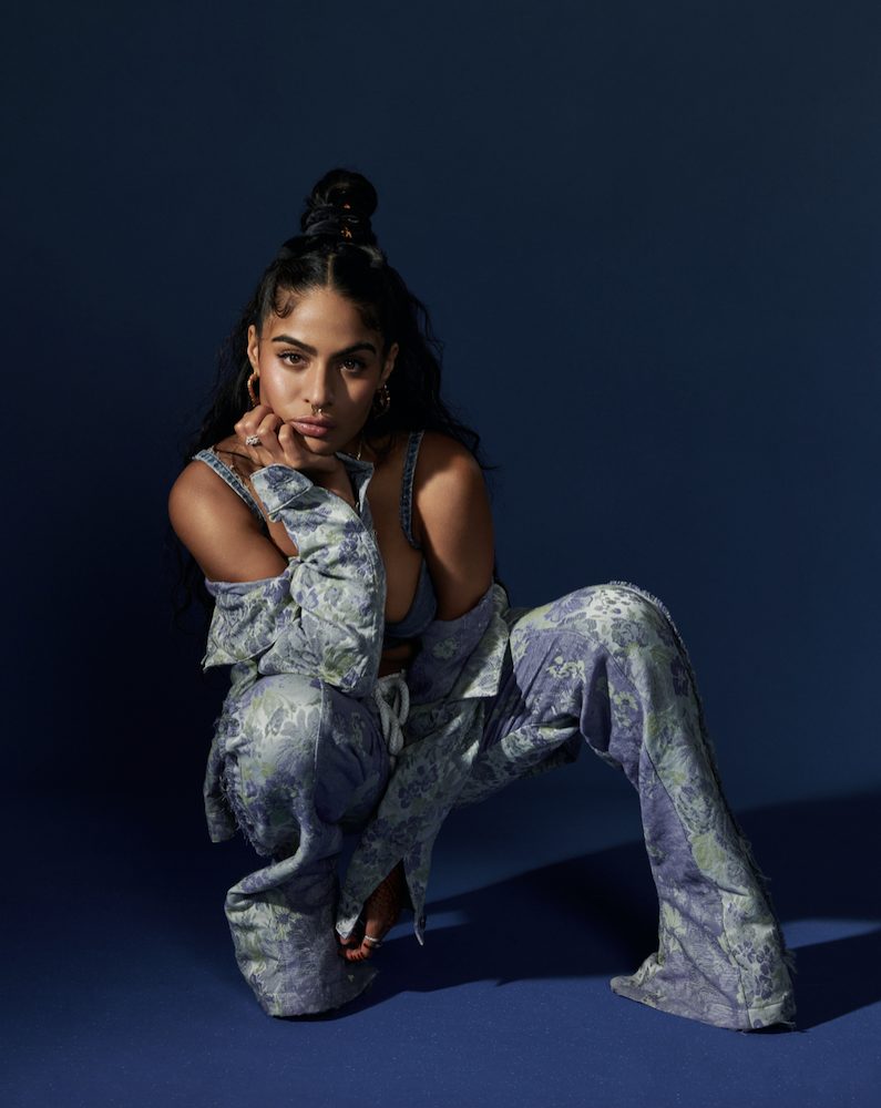 Jessie Reyez - "Mutual Friend"
