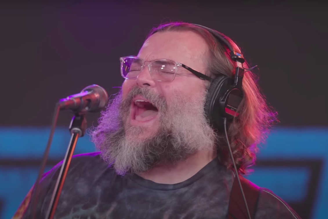 Watch Tenacious D Cover The Bejesus Out Of Chris Isaak's "Wicked Game"