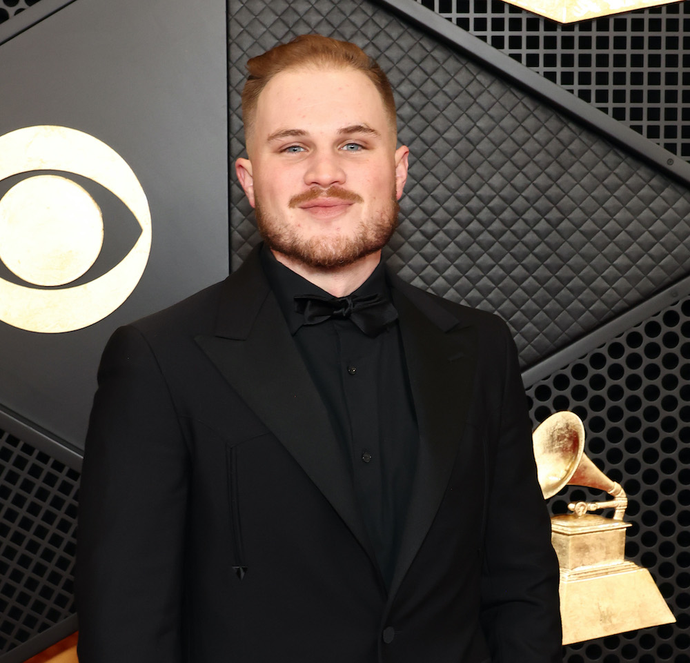 Watch Zach Bryan Cover Bon Iver's "For Emma"