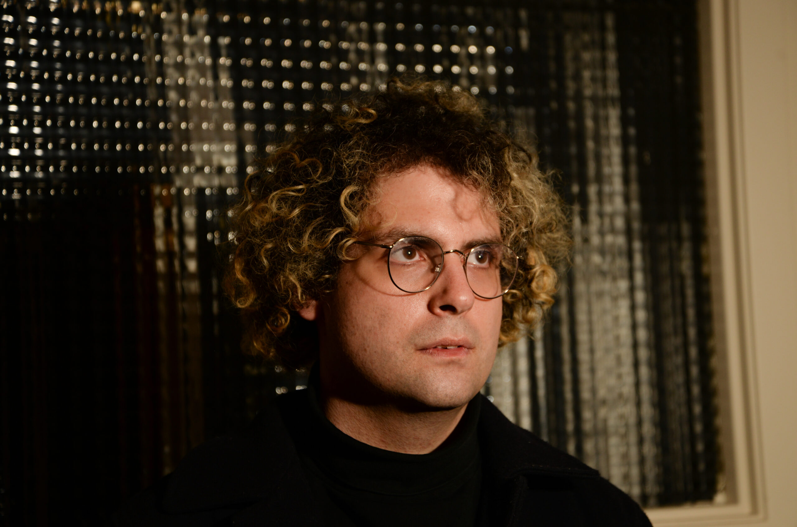 Mo Troper Dropped By Label And Management Following Abuse Allegations ...