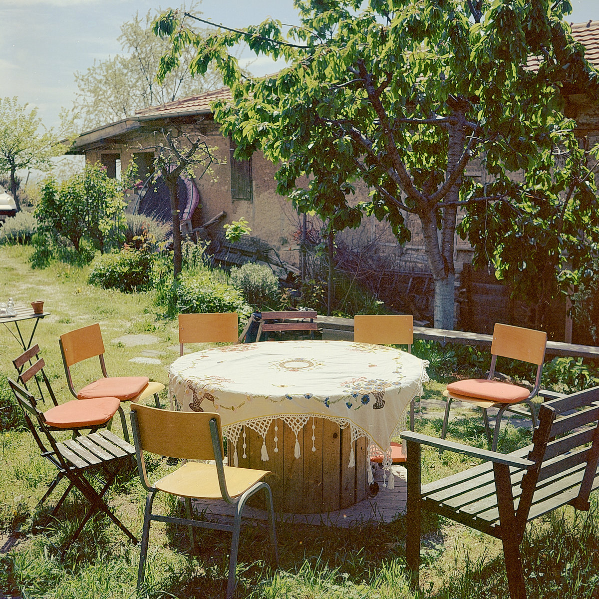 Efterklang - "Getting Reminders" (Feat. Beirut's Zach Condon)