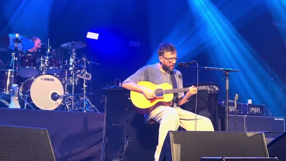 Watch Blur Play "Fool's Day" Live For The First Time At Coachella ...