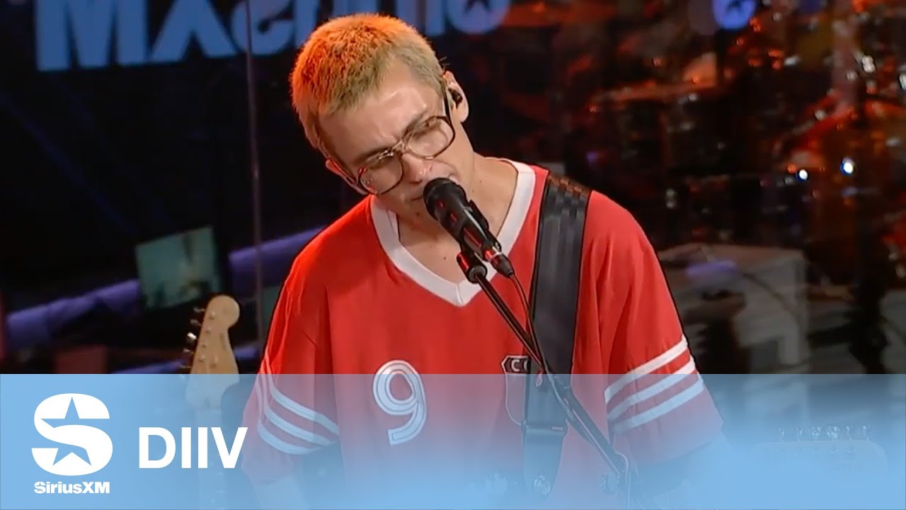 Watch DIIV Cover Pavement's "Cream Of Gold" For SiriusXM