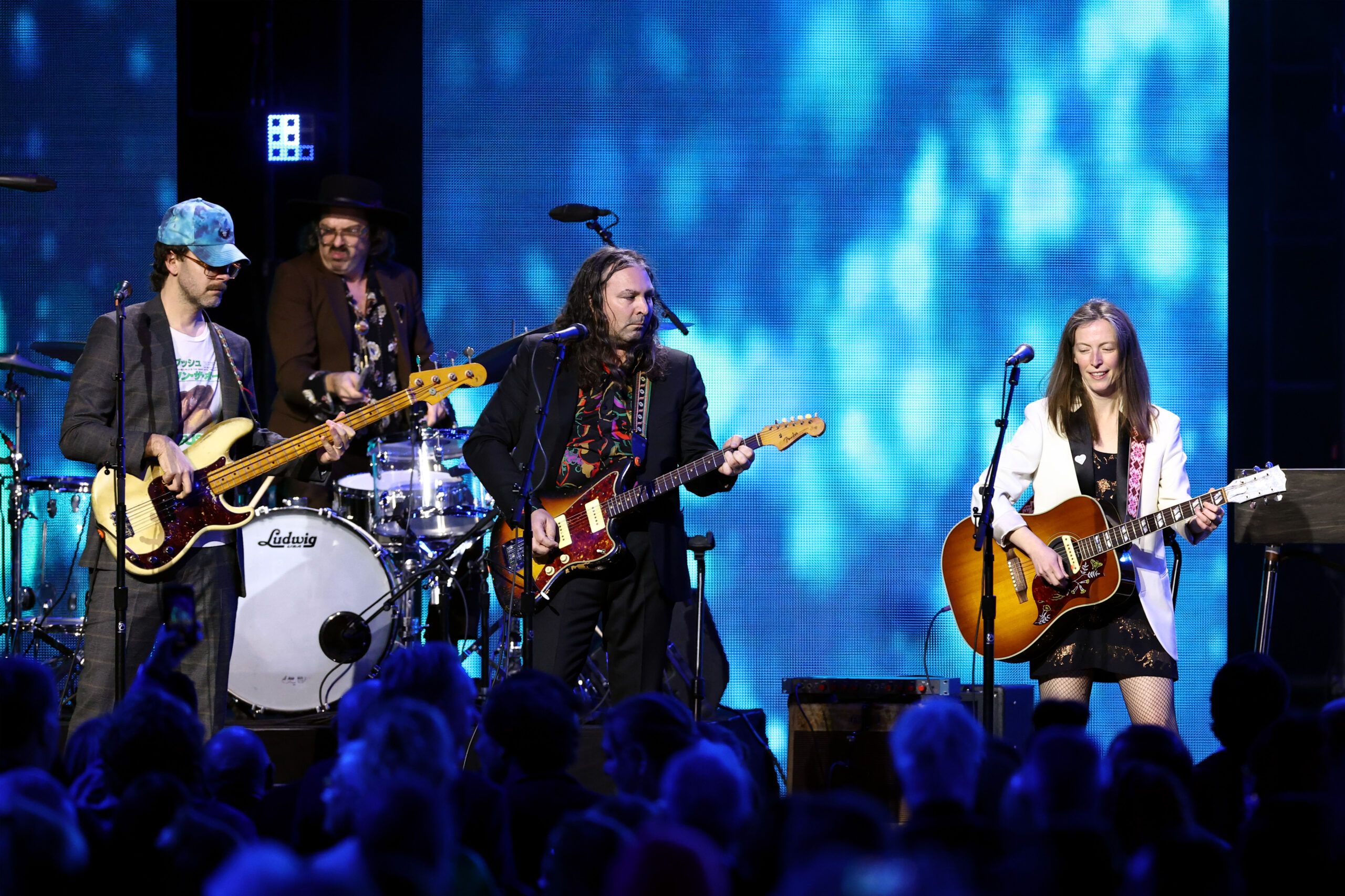 Watch The War On Drugs, Vampire Weekend, & More Cover The Grateful Dead ...