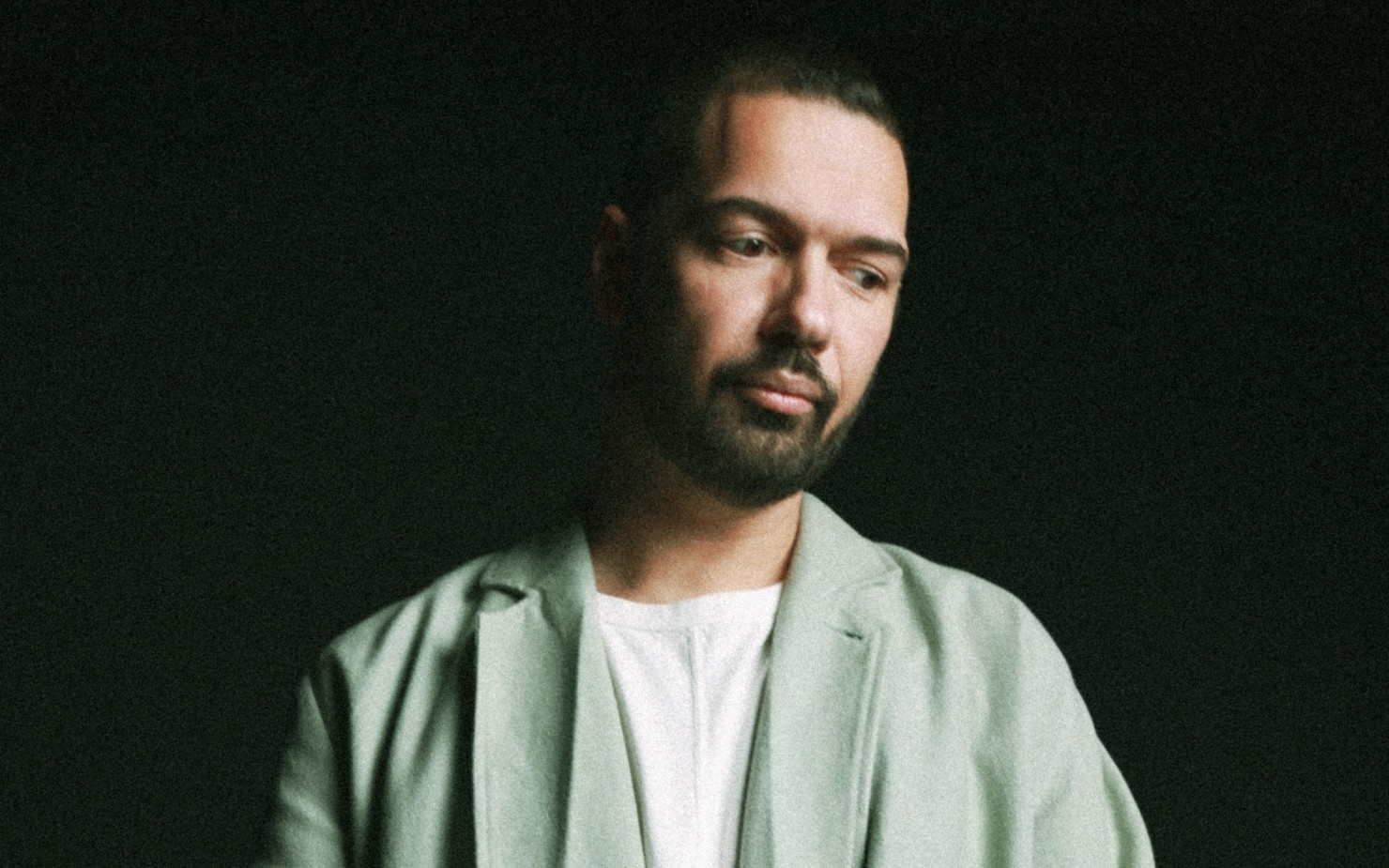 The Elegant Introspection Of Djrum's Under Tangled Silence