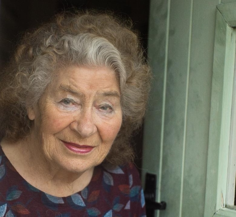 Shirley Collins Celebrates 90th Birthday With “Hares On The Mountain ...
