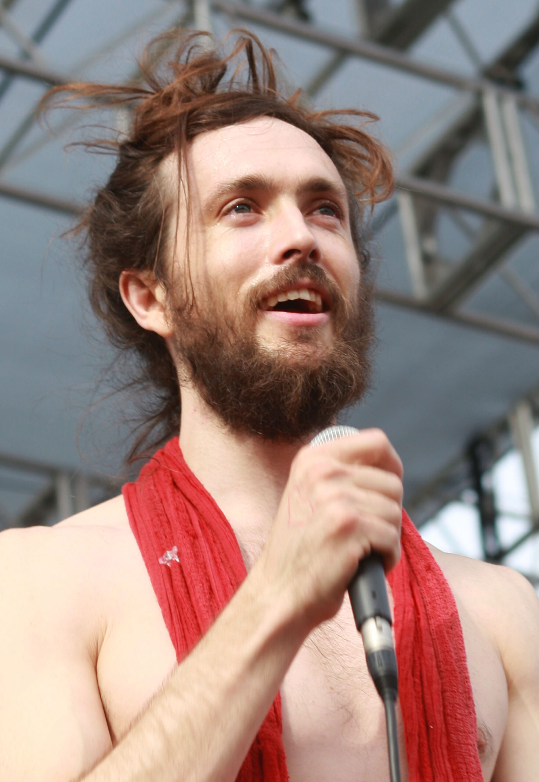 We Asked Alex Ebert About The Edward Sharpe Discourse And Much More