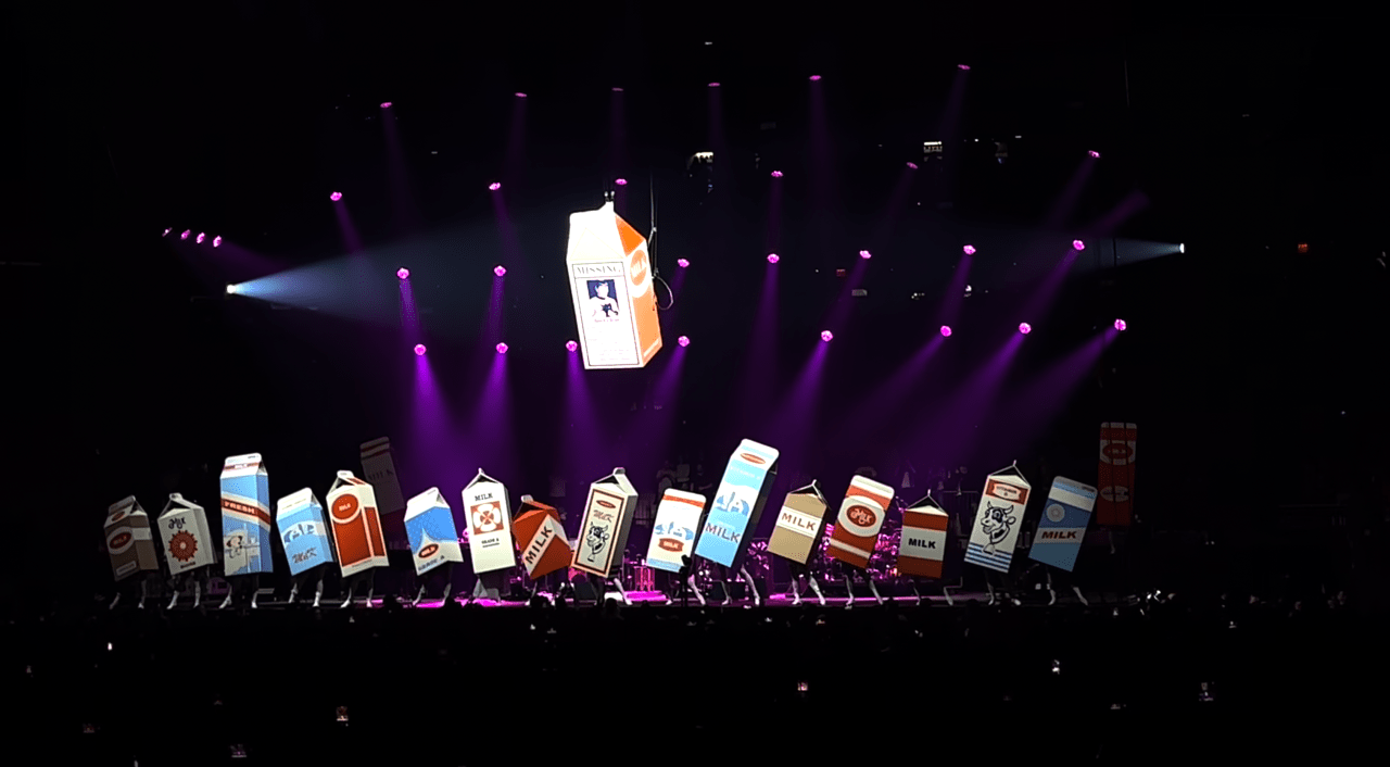 Phish Cover Prince's "Cream" At Dairy-Themed NYE Show
