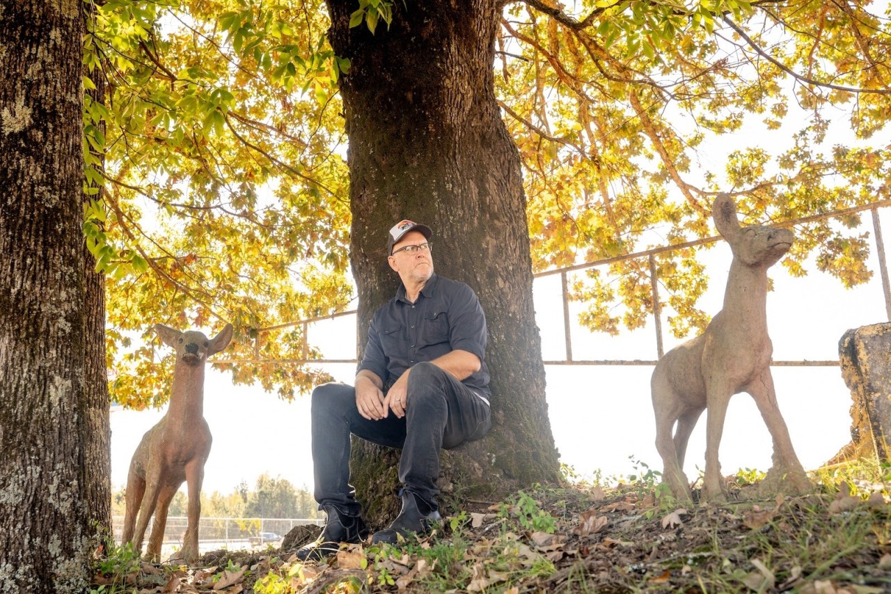 Crooked Fingers & Sharon Van Etten Share New Song "Haunted": Listen